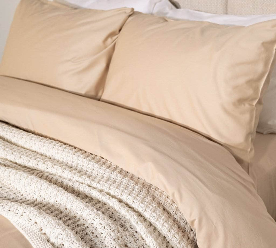 Luxury Sheet Sets Canada | Bedding Essentials